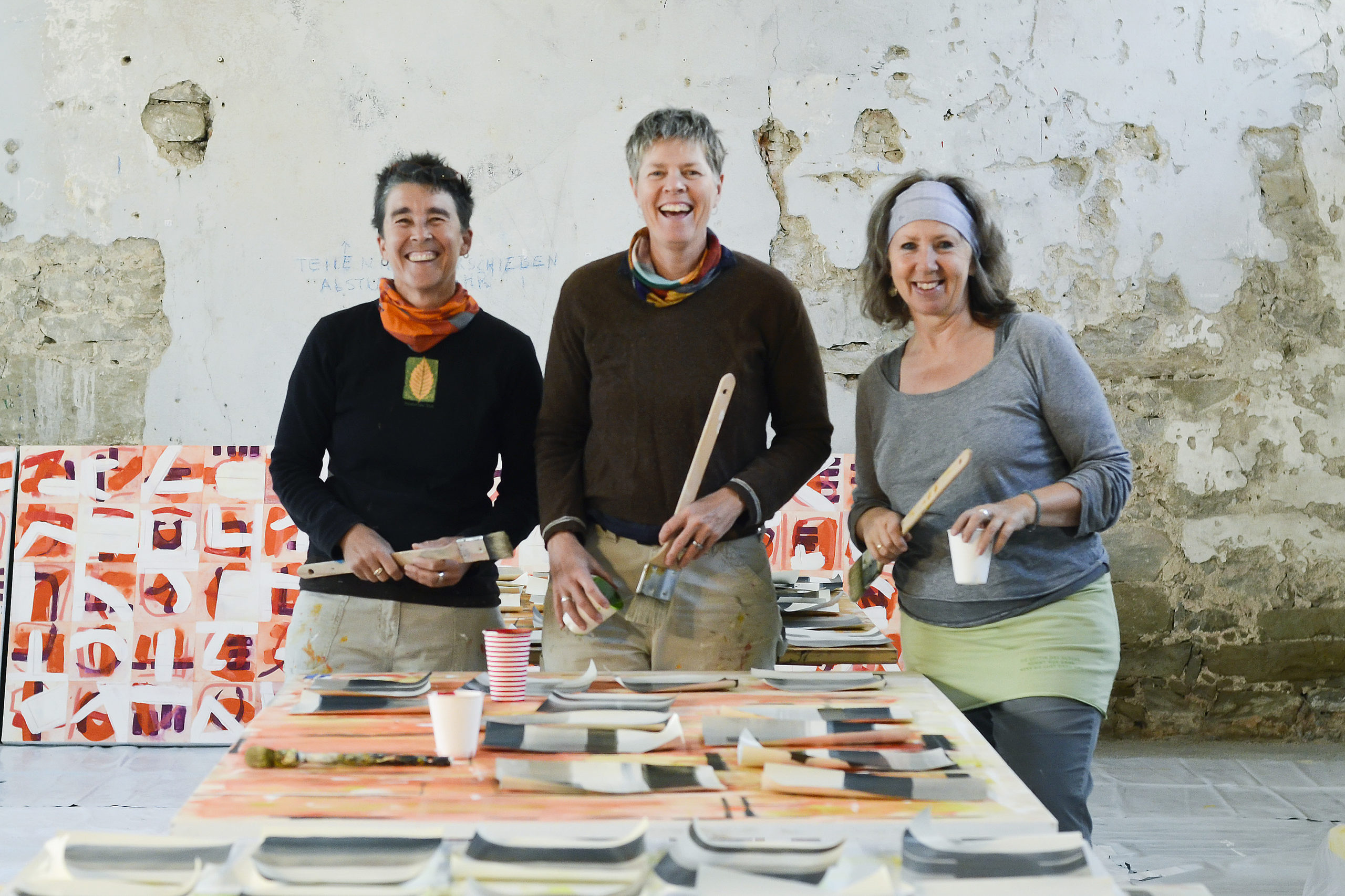 Skripturale Kunst der Künstlerinnen-Gruppe ARThaus4 | KULTURBEGEISTERT